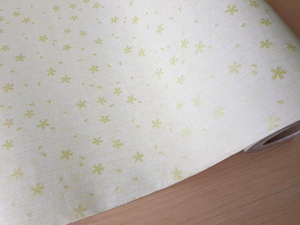 Autocolant decorativ cu model floral discret verde gălbui, Folina