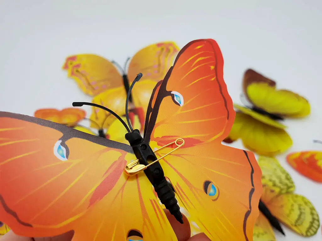 Fluturi 3D galbeni