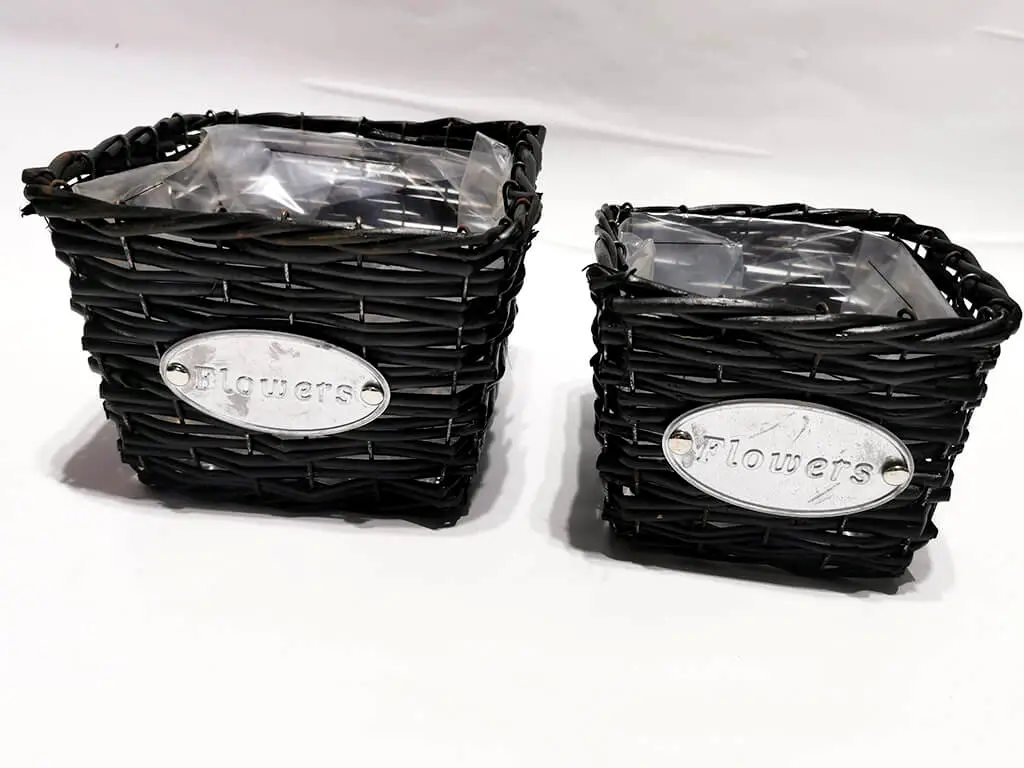 Set 2 ghivece pentru flori, pătrate, din nuiele negre