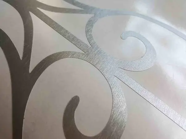 Sticker geam, cu model grafic, culoare argintie, Decor, brand Magic Fix